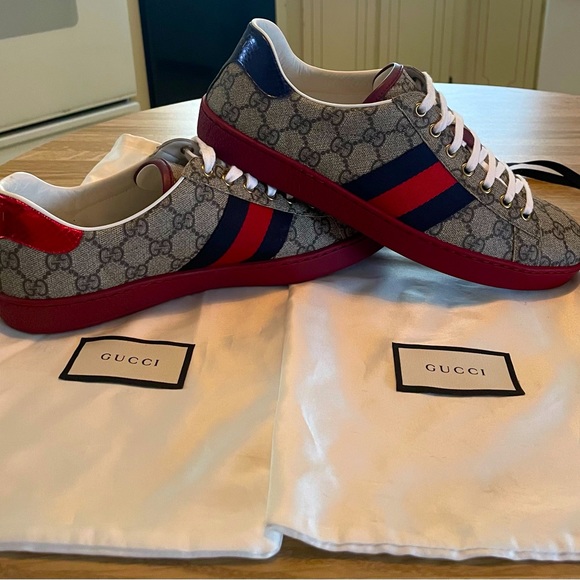 Gucci | Shoes | Gucci Mens Ace Gg Supreme Sneakers | Poshmark